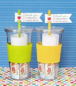 21 DIY Teacher Gifts They Will Love - The Saw Guy