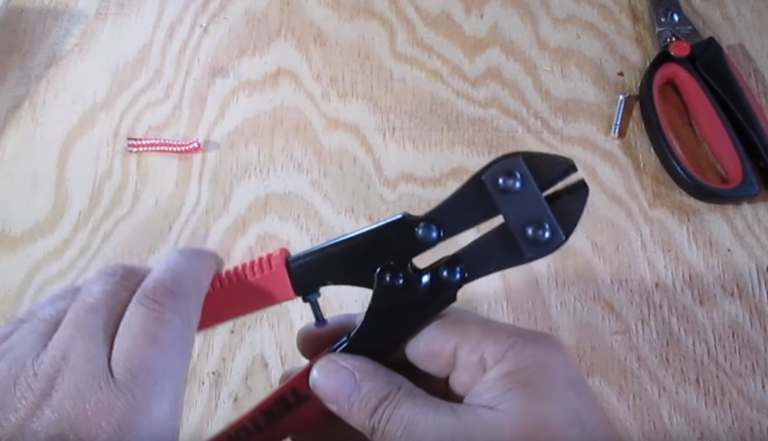 The Complete Guide to the Best Bolt Cutters: The Top 5 Reviewed - The ...